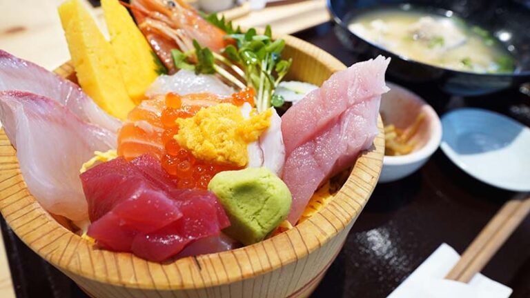 宗像の魚屋tonkoya（とんこや）の映えるランチメニューがすごい！ 古賀マガジン 5299